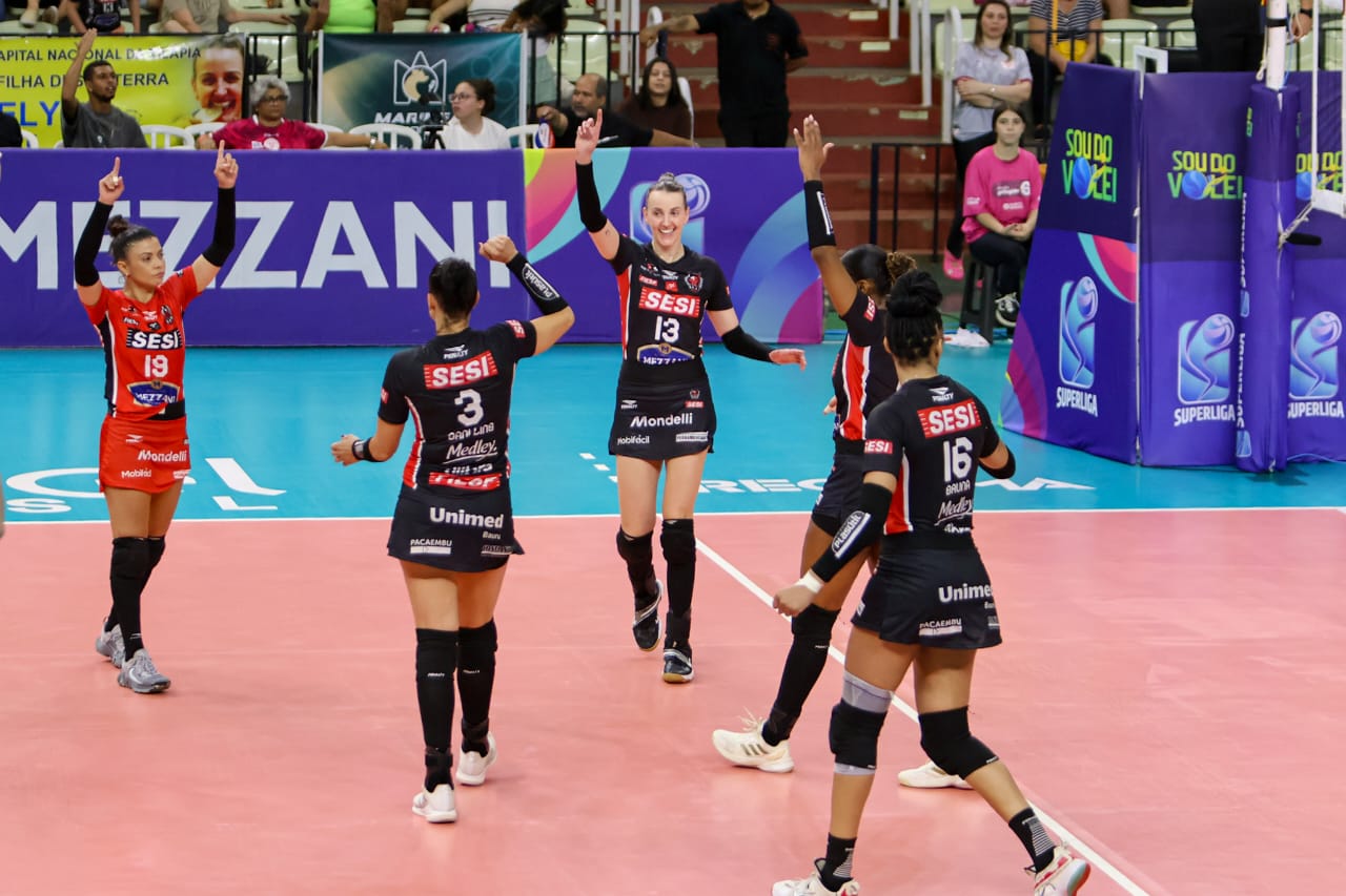 Sesi Vôlei Bauru controla partida e vence Sancor Seguros Vôlei Maringá ...